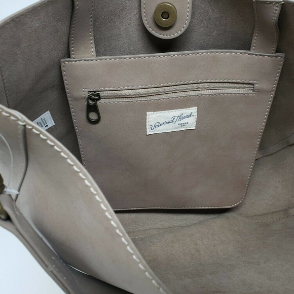 Universal Thread | Bags | Universal Threads Goods Co Taupe Hobo Purse ...